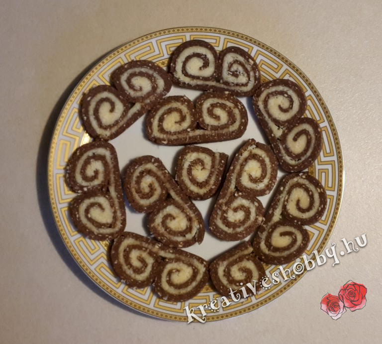 Fekete-fehér keksztekercs - Kreatív+Hobby Alkotóműhely